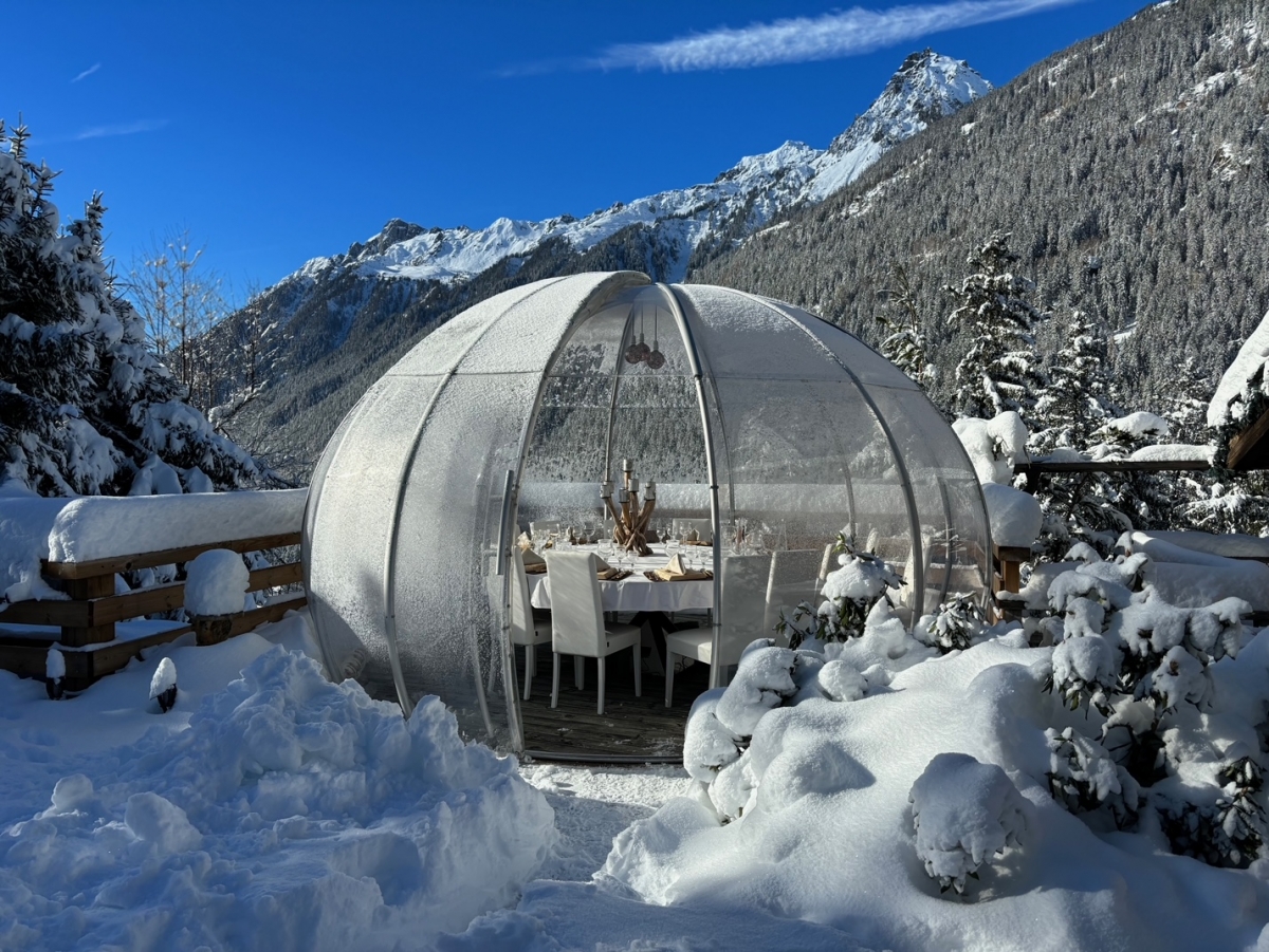 Photo de bulles tranparentes igloos domes structures