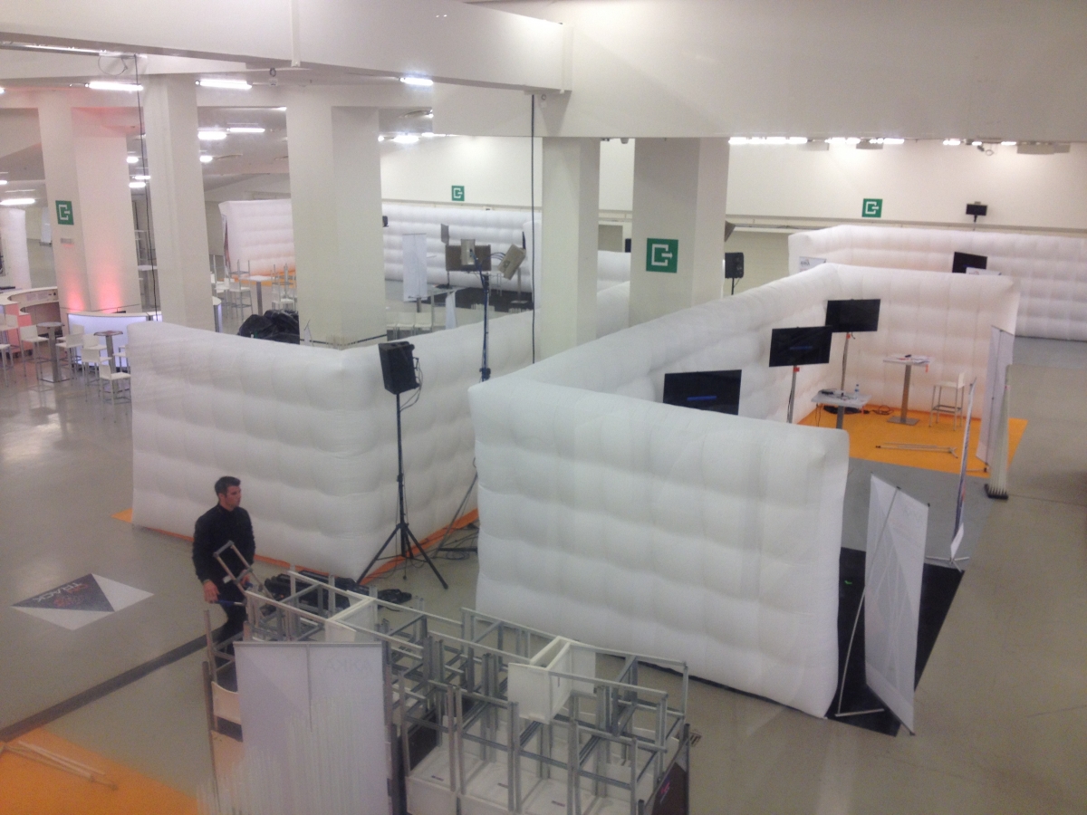 Nouvelle gamme blanche gonflable